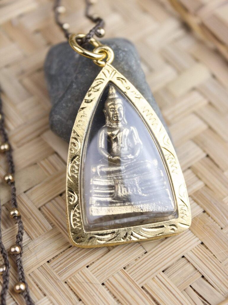 Thai plastic amulets - Asian Itinerary