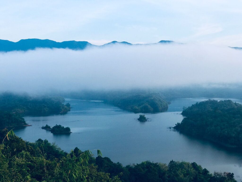Bengoh Dam - Borneo’s Jurassic Park - Asian Itinerary