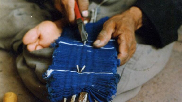 Giveh: handmade Iranian shoes - Asian Itinerary