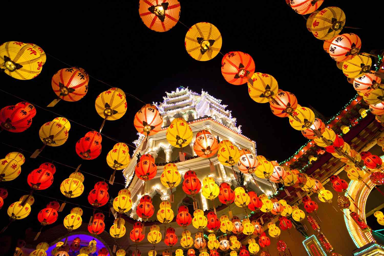 Celebrating Chinese New Year in Southeast Asia - Asian Itinerary