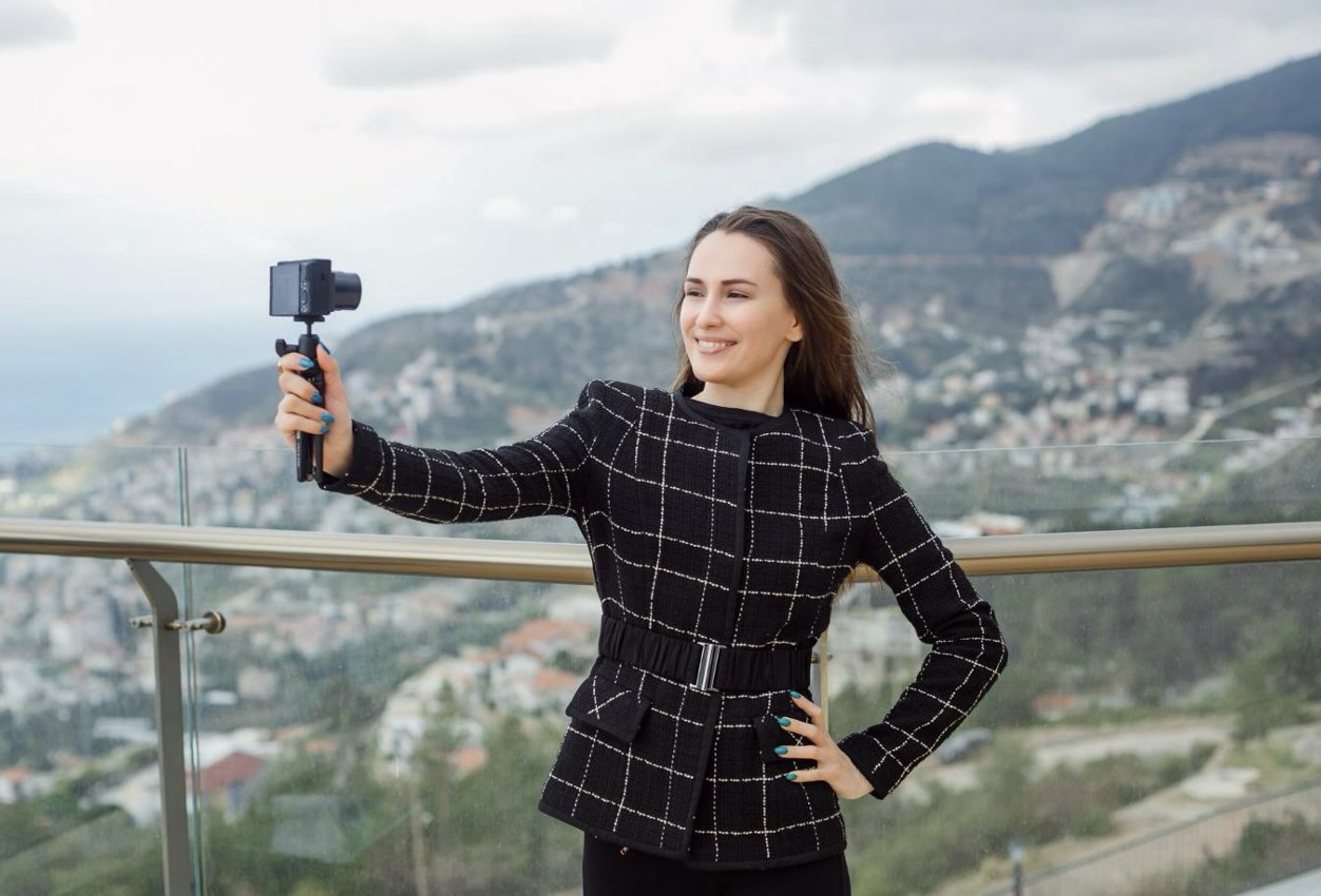 Create Stunning Travel Videos: Capture and Share Your Journeys